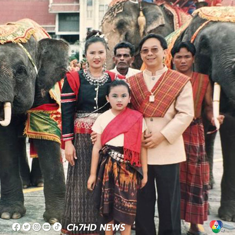 ข่าวเปิดภาพ พลายศักดิ์สุรินทร์เมื่อ 22 ปีที่แล้ว พิธีส่งอย่างอบอุ่นก่อน