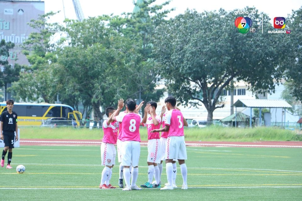 ข่าวภาพการแข่งขัน วชิราลัย 3-1 ห้วยแถลงพิทยาคม ฟุตบอลแชมป์กีฬา 7HD ปี 2023