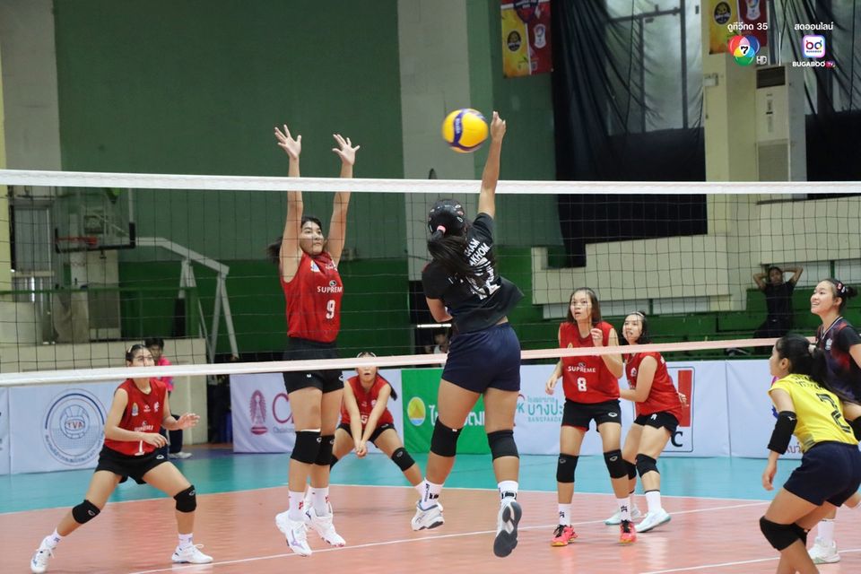 ข่าวประมวลภาพ วอลเลย์บอล แชมป์กีฬา 7HD 2025 : สารคามพิทยาคม 1-3 ชุมชนวัดหนองค้อ