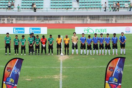 ข่าวประมวลภาพ ฟุตบอลนัดพิเศษ : รวมตัวตึง กระแสดัง แชมป์กีฬา 7HD 2-0 กสศ.